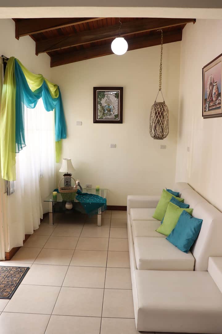 5min To Airport-beautiful Apartment (Clean&comfty) - Alajuela