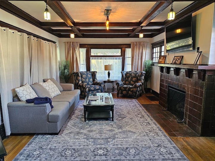 Back Porch Bungalow-2 Guests, 1 Bdrm, Private Bath - Portland, OR