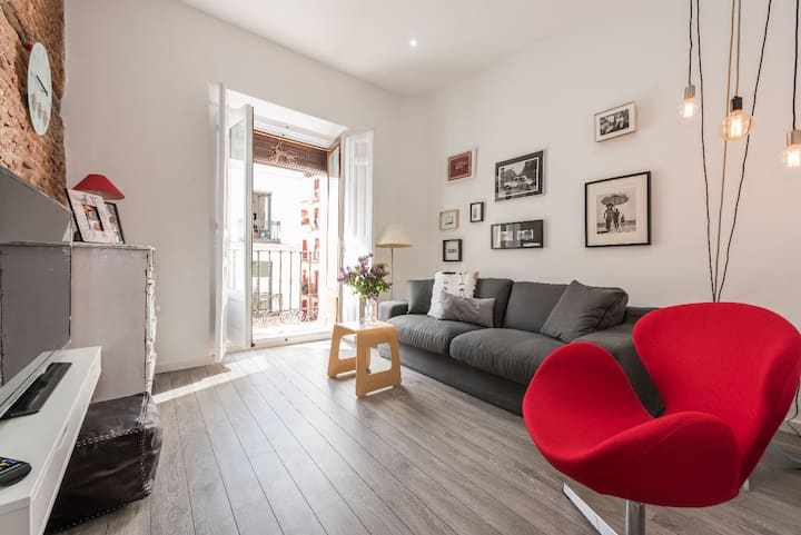 Genial Apartamento En La Latina - Madrid