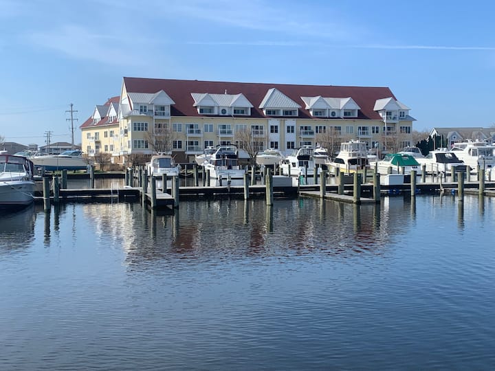 Marina Life On Beautiful Spring Lake! - Grand Haven, MI