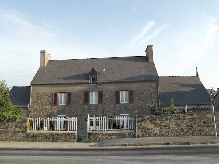 Maison De Famille Face à La Mer - Cancale
