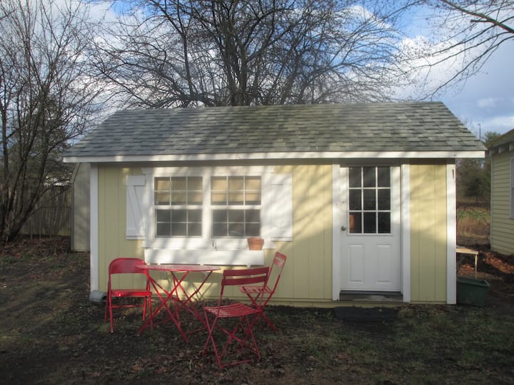 Central To All Catskills Offer/ Music, Hiking - Woodstock, NY