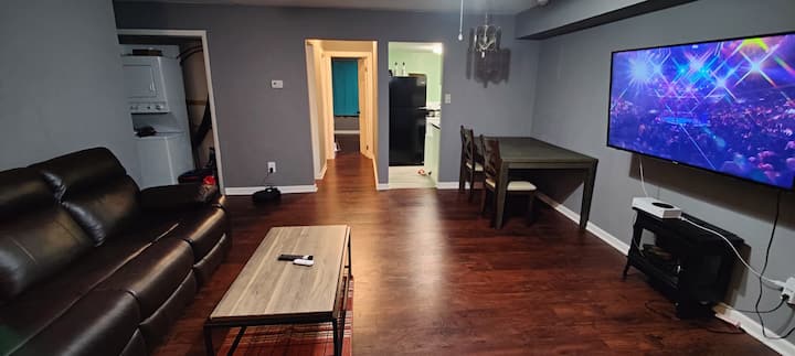 Private Condo 1 Bedroom, Own Parking Spot. - Bensalem, PA