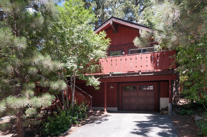 Kings Beach Chalet Retreat-hot Tub! - Lake Tahoe
