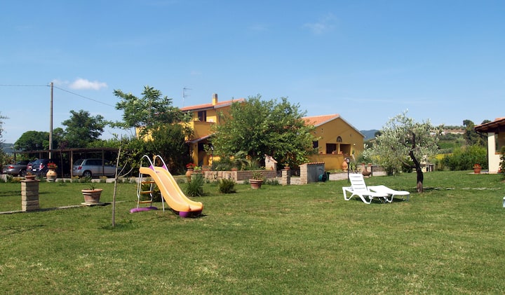 Cozy House With Garden "Folaga" - Castiglione della Pescaia