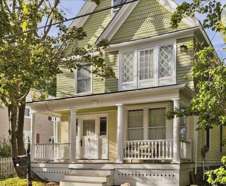 Bar Harbor In-town Home W/ Separate Private Suite! - Bar Harbor, ME