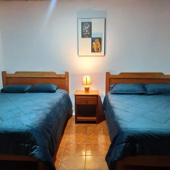 Hostal Con Maravillosa Vista Al Rio - Cuenca