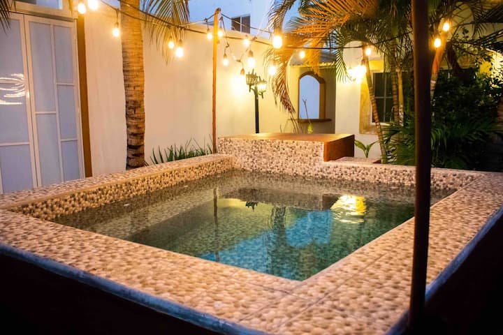 Cozy Villa With Private Pool, Garden & Palapa - Cancún
