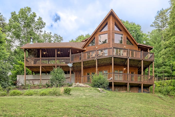 Our Nest-secluded With Spectacular View - Mineral Bluff, GA