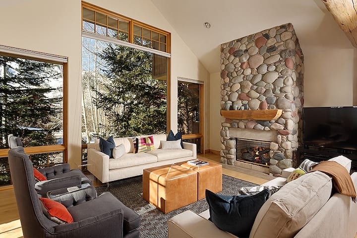 Contemporary Smuggler Hideaway With Aspen Views - Aspen, CO
