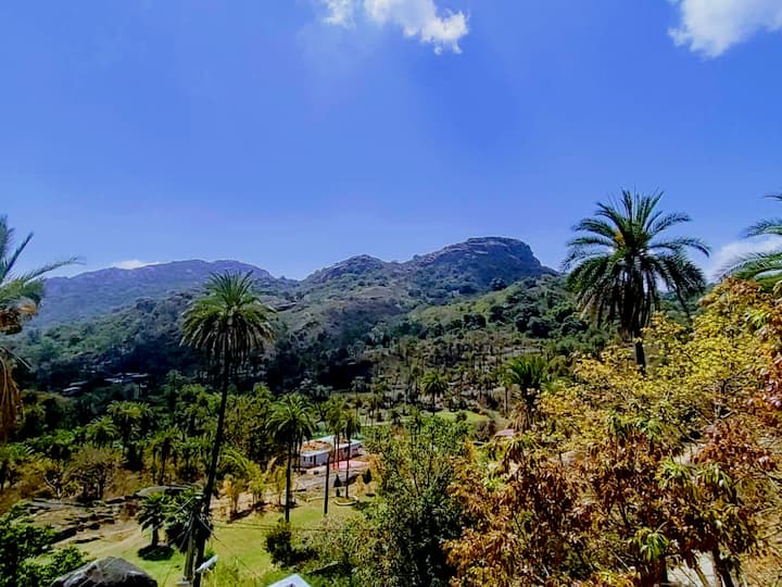 4bhk Hill Villa For 10-12 Pax - Mount Abu