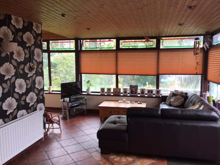 Room 4, A Double Room : + A Baby Cot If Required. - Carrickfergus