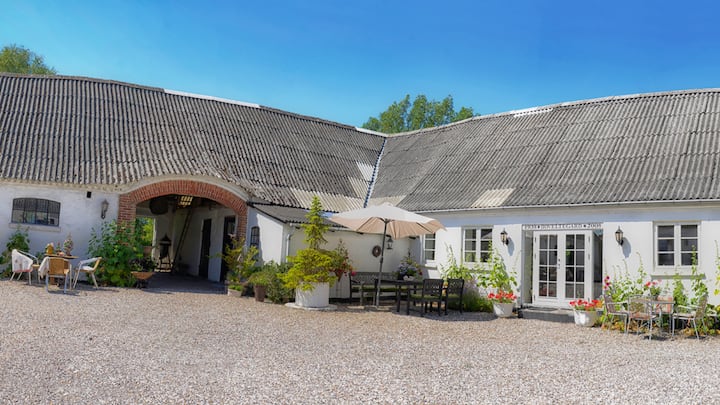 Unik B&b Længe På Høveltegård - Gilleleje
