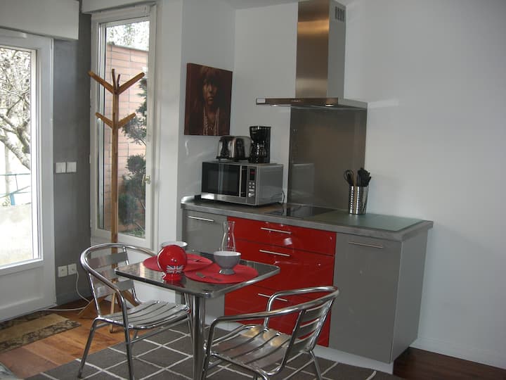 Studio Standing à 7' De La Defense & 15' De Paris - Puteaux