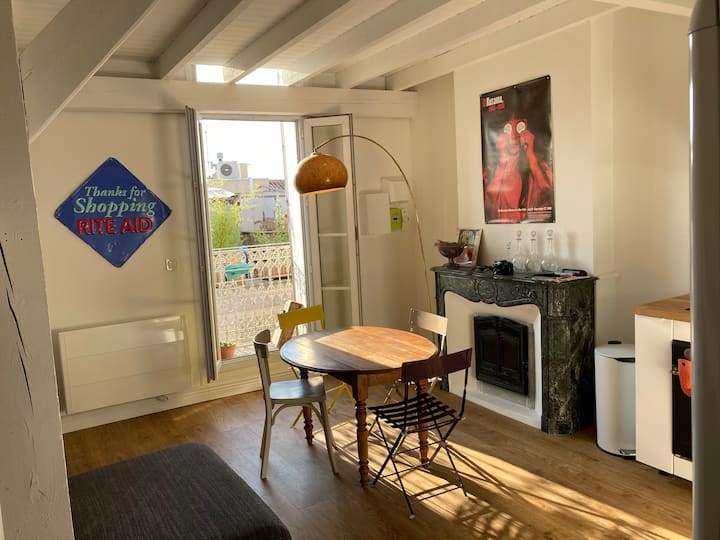 Charme De L’ancien, Rénové Au Coeur De Sète ! - Sète