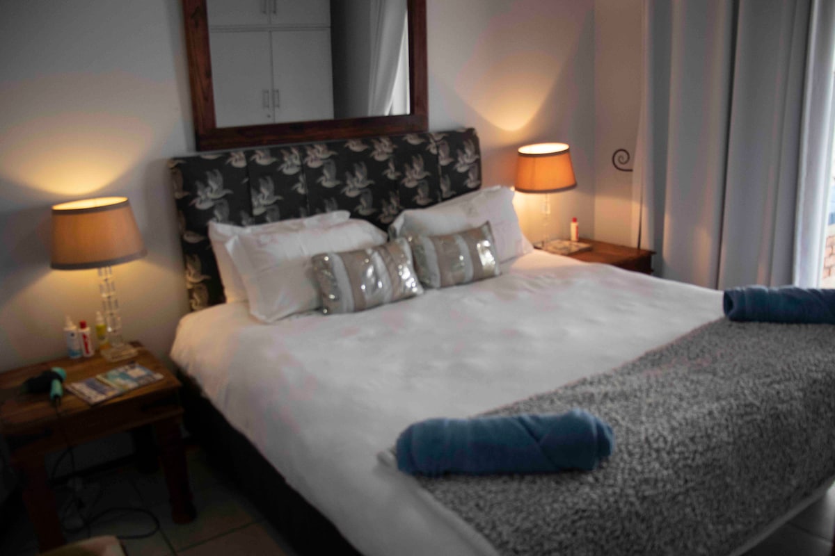 Struisbaai Vacation Rentals | Airbnb