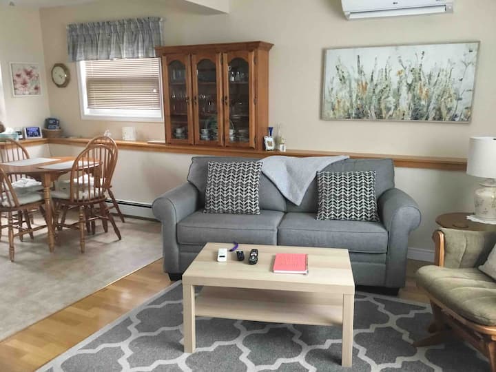 Bright St Airbnb - Halifax