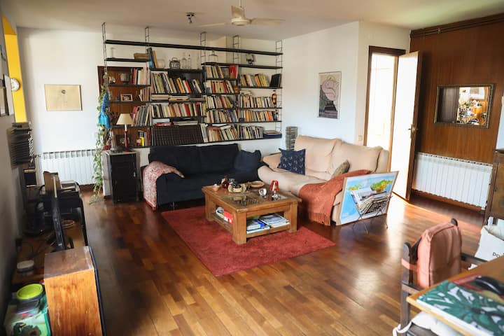 Welcoming Top Floor In Barcelona - Barcelona