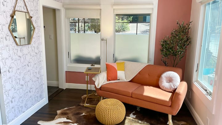 Cute & Cozy Studio W/cowboy Pool & Parking - Oak Hill - Austin