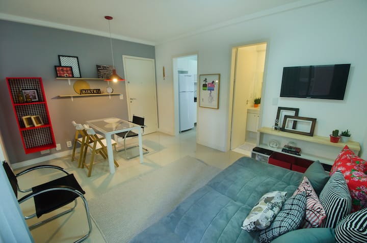 Lindo Bom Fim  Ar Cond. E Lavaseca - Porto Alegre