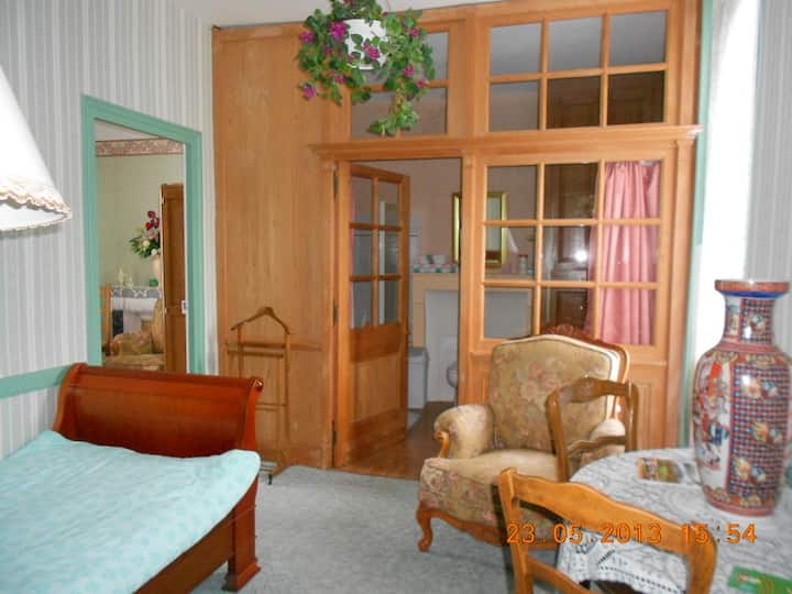 Suite Pastelle . 2/3 Pers - Nevers