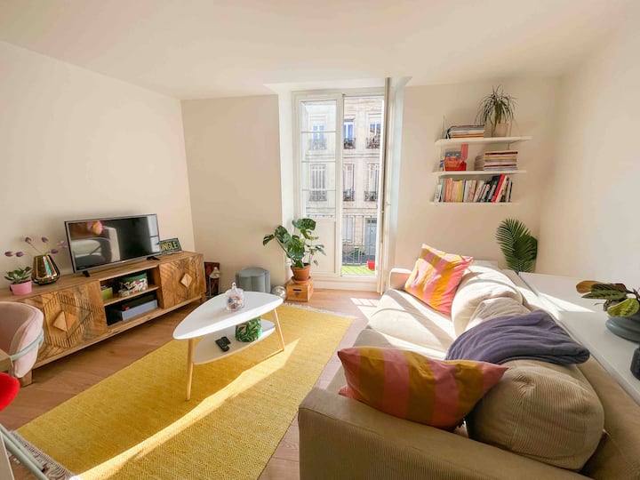 T2 Coloré à 350 Mètres De Place De La Victoire - Bordeaux