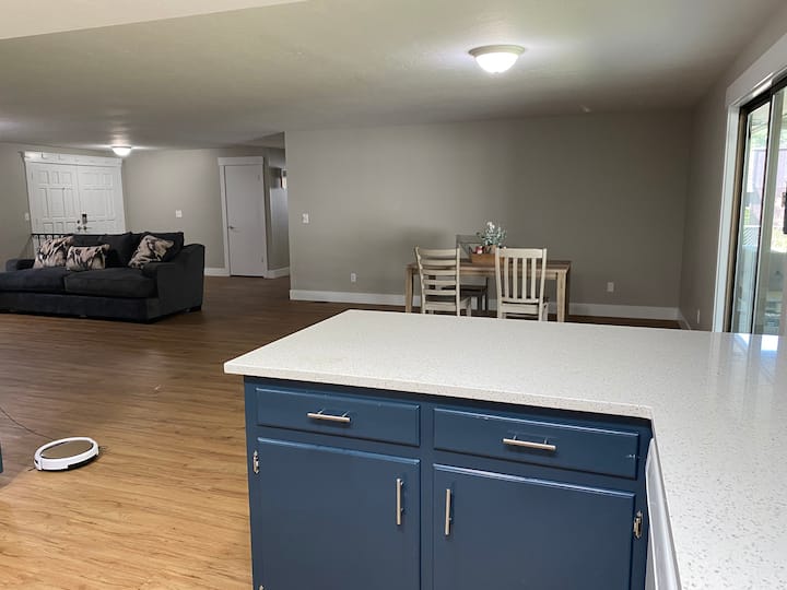 Home Close To Freeway (Perfect For Long Stays) - Nampa, ID