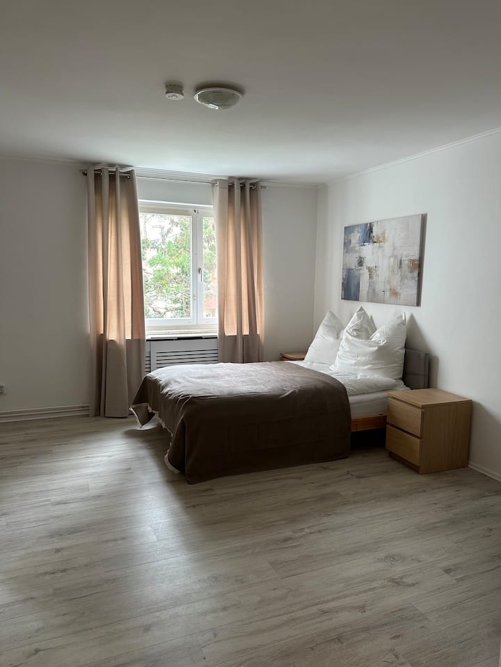 Moderne 3 Zimmer Wohnung - Núremberg