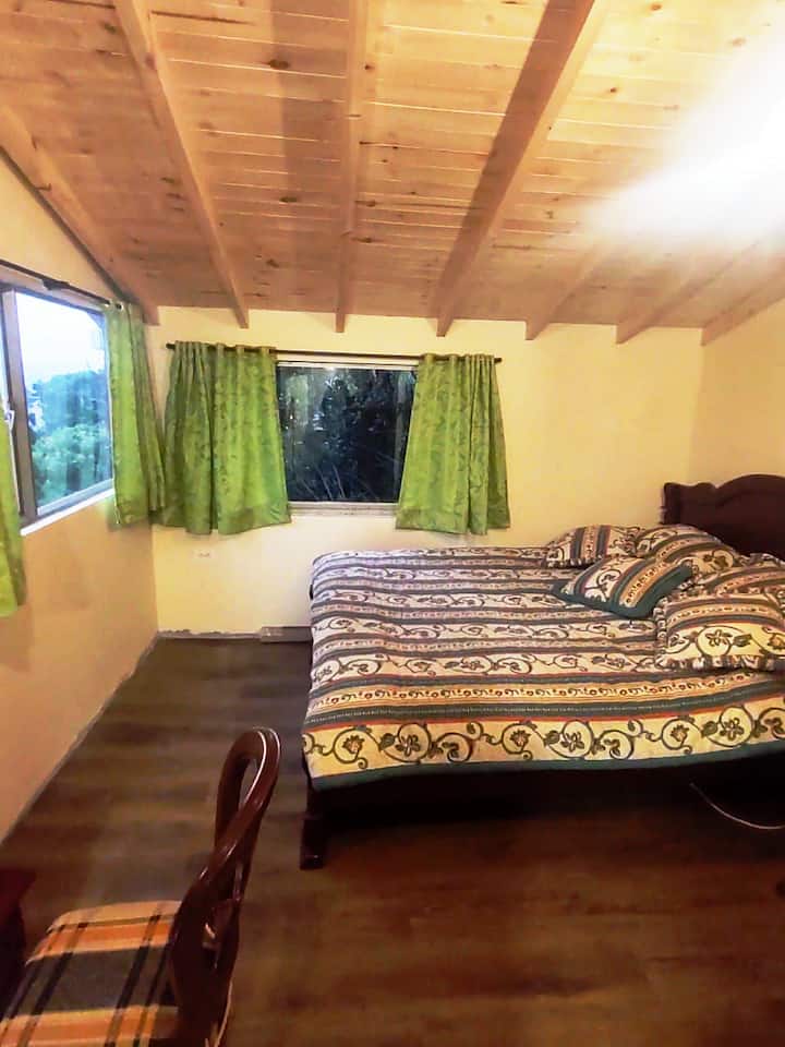 La Casa De Chocolate 3 Cabaña Suiza En La Montaña - Cota