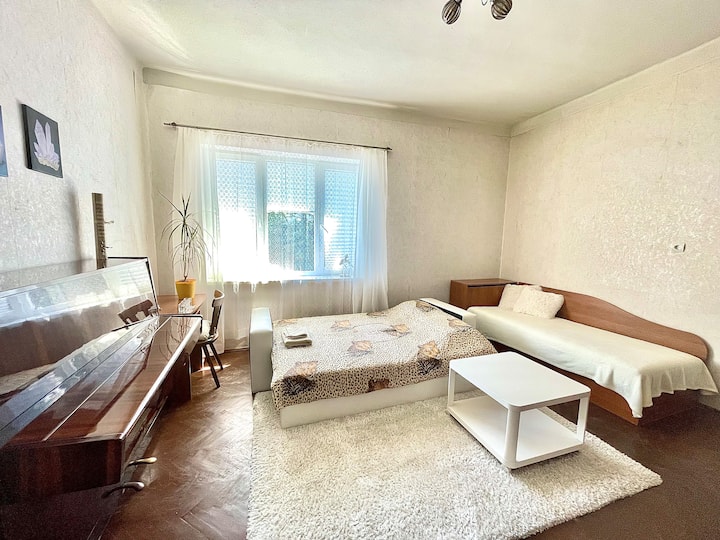 Private Room Next To Beach, Center, Bus/train - Burgas