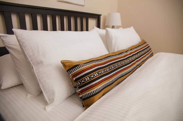 Elite Apart 1 With A Glance Of Omani Culture - Muscat