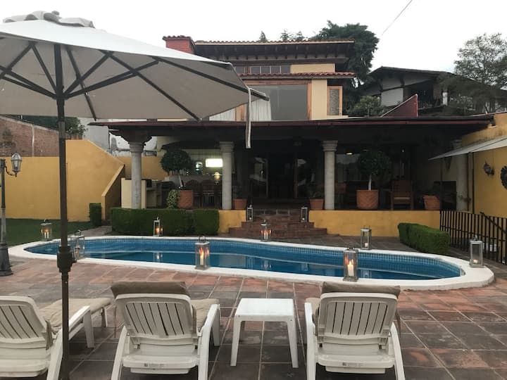 Cómoda Casa En Valle De Bravo - Valle de Bravo
