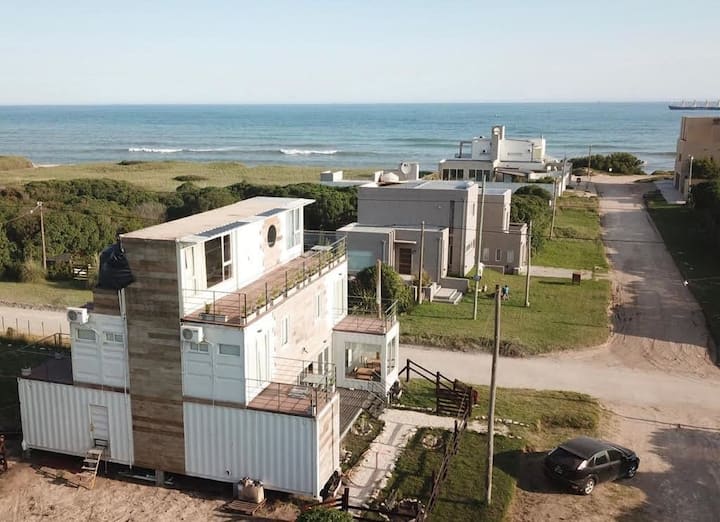 Container Cubo Hotel - Necochea