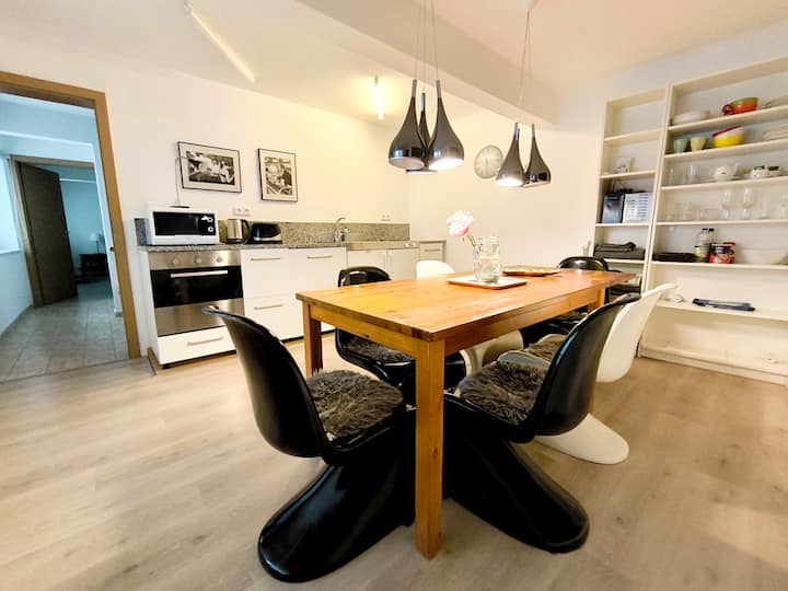 Top Location! Next To Carlton Hotel - Bratislava