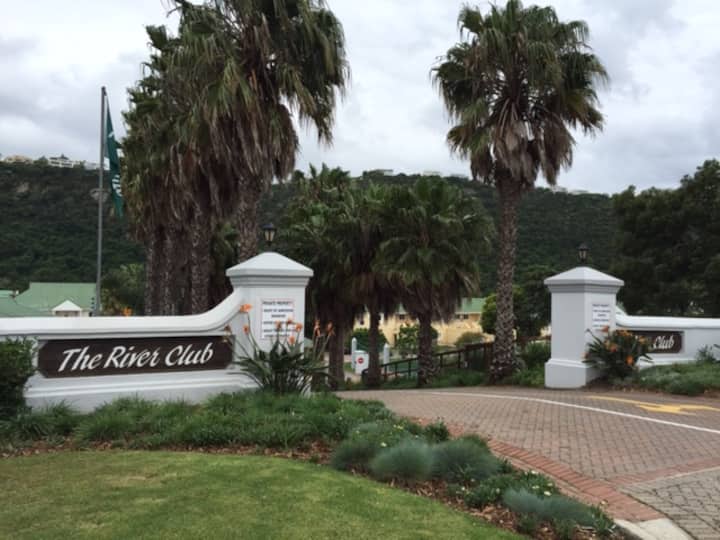River Club Beach Song - Plettenberg Bay