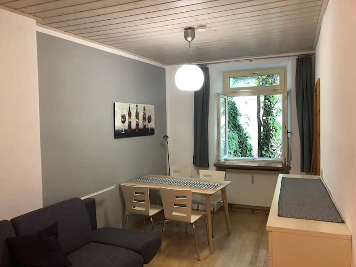 Zentrum Oktoberfest Theresienwiese - Munich