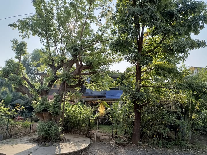 Lavish 3bhk Rowhouse + Pvt Garden, Lonavala City - Lonavla
