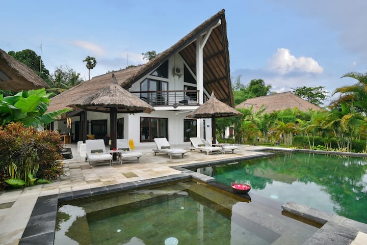 Villa Altamera, Lovina, Seririt - Indonesia