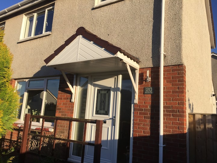 Stylish Sunny Holiday Home - Saint Andrews