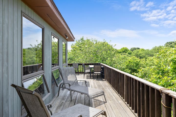 Private Treetop Oasis In Montauk- Sunset Views - Montauk, NY