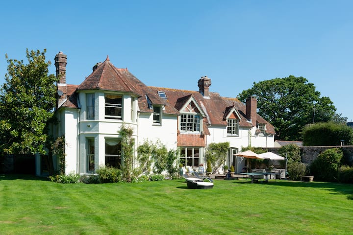 Beautiful West Sussex Country House, Near Goodwood - South Downs