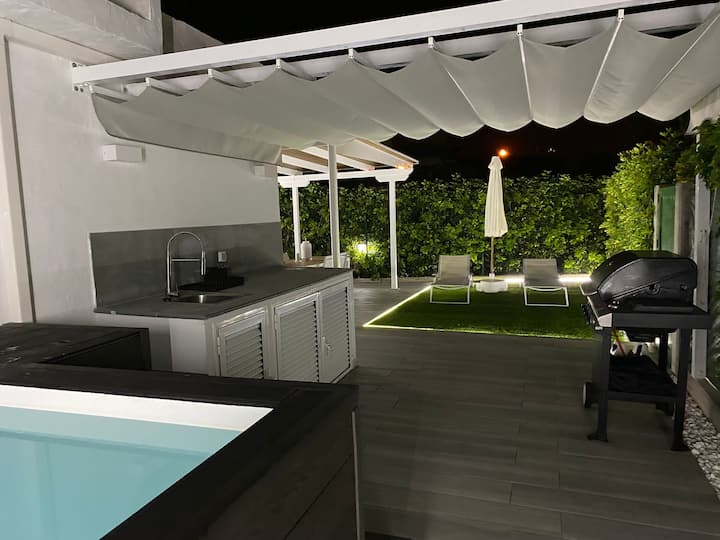 Luxury 2 Bedroom Bungalow With Private Pool - Gran Canaria