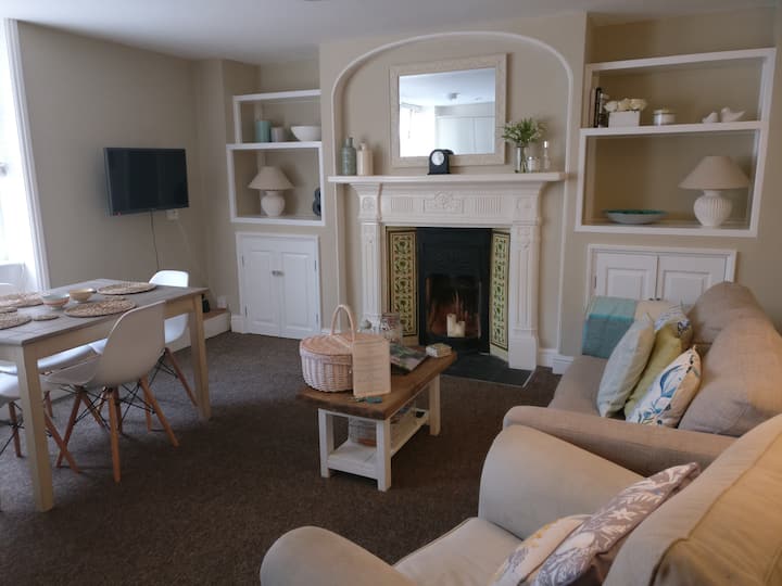 Norwich Lanes | Beautiful 2 Bed Apt. | Parking - Norwich