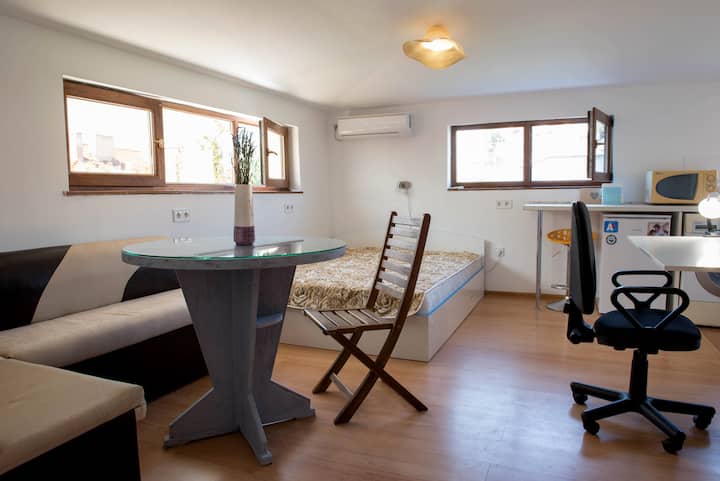 Romantic Studio "Lavender Attic" - Varna