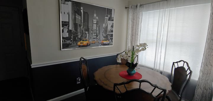 C- 2 Beds, 2 Baths Universal, Disney, Outlets - Orlando