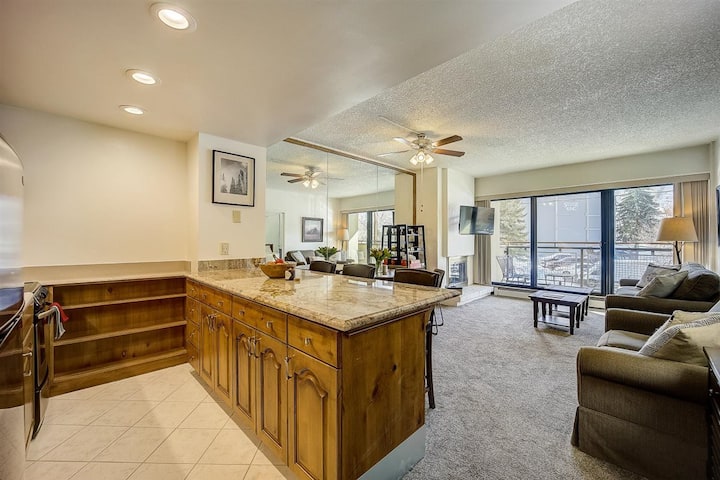 2 Bd 2 Ba Edelweiss Haus, Steps To Pcmr & Old Town - Park City, UT