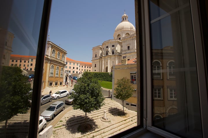 Appartement Spacieux à L’alfama,vue Sur Le Panteão - Lisbonne