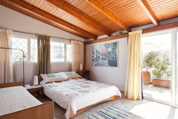 Sunny Appartment Near Athens Centre - Athènes