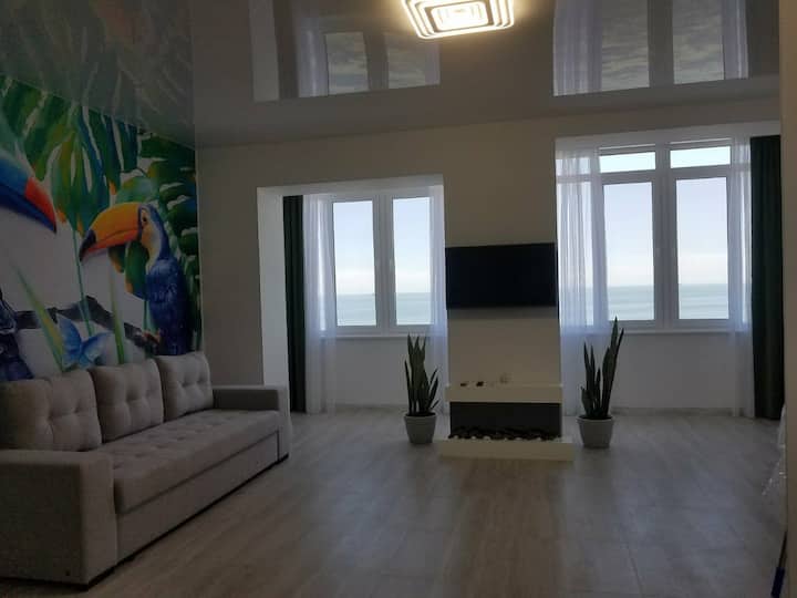 Квартира на самом берегу моря. - Черноморск