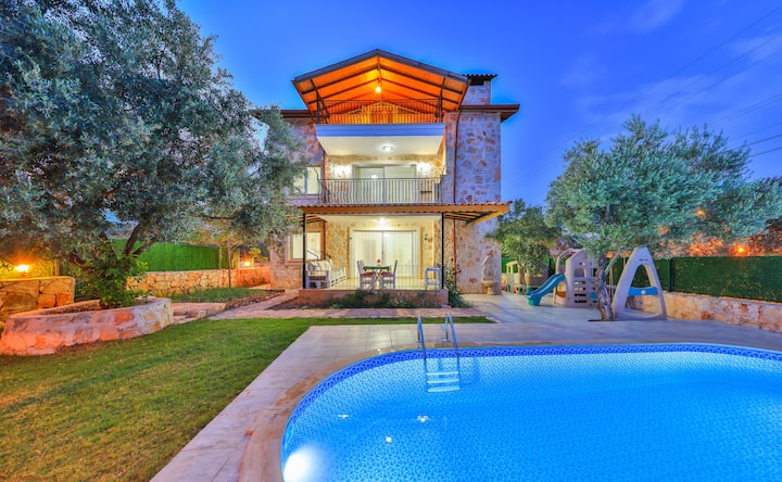 Villa Candan Kaş Huzurlu Tatilin Yeni Adresi - Kaş